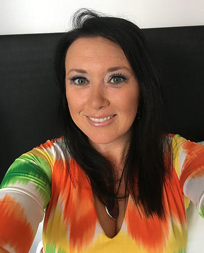 DESIGNER PROFILE - Renay Wells - Style Portfolios